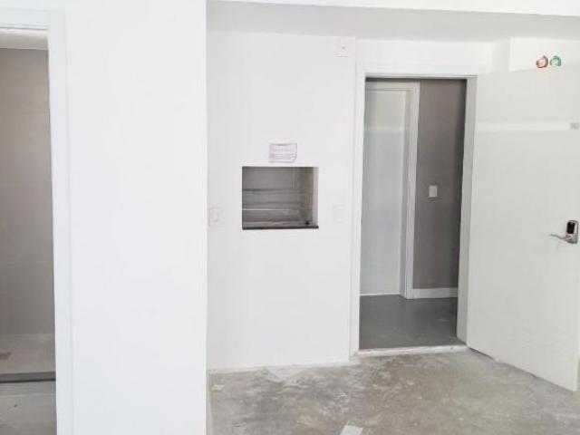 Studio com 1 Vaga Novo na Nilo Peçanha