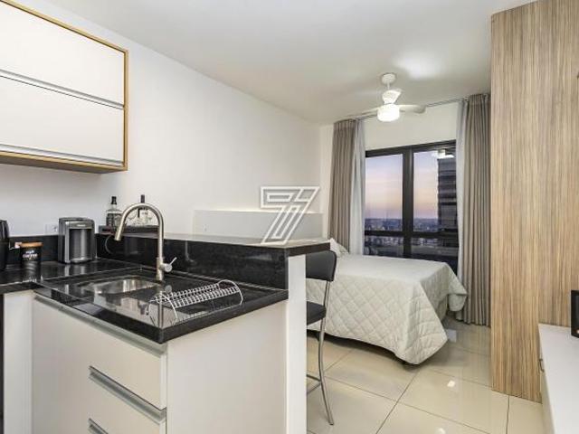 Studio com 26m² no Edifício SKY, andar alto, face