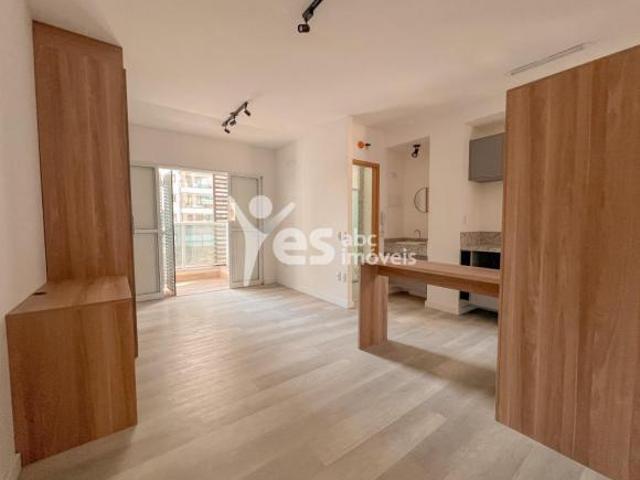 Studio com 29,85m2 1 vaga localizado no Bairro Jardim em Santo André REF: 15742