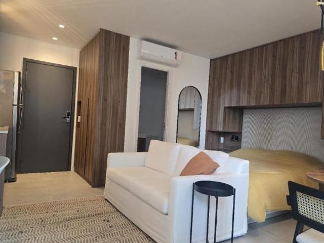 Studio com 30 m²,com varanda à venda no bairro Pinheiros