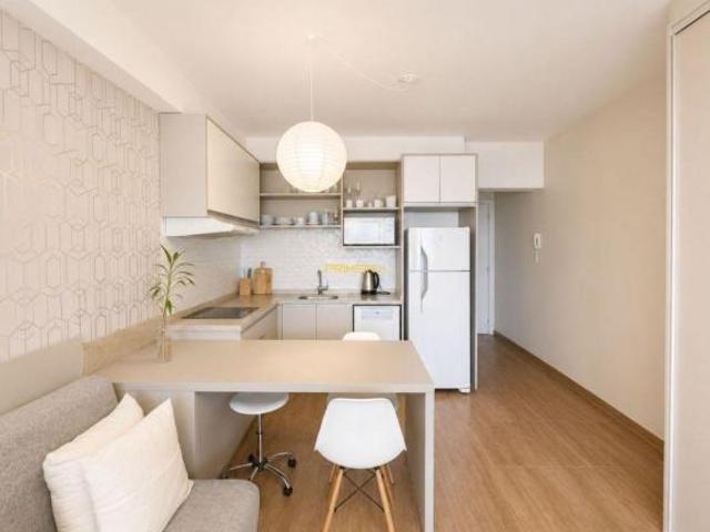 Studio com 30m² no Centro de Curitiba