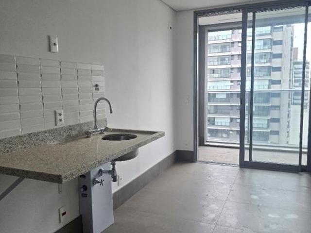 Studio com 31 m²,com vaga de garagem à venda no bairro Pinheiros