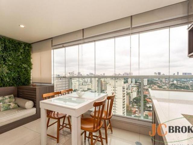 Studio com 33m² de área útil