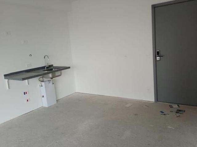 Studio com 40m² próximo a estação de metrô Santos Imigrantes com vaga de garagem