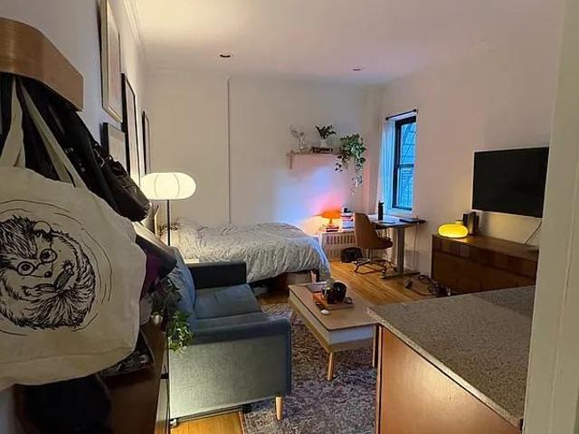 Studio Condo for Rent at 152 East 35th Street #3D, New York, NY 10016 Murray Hill