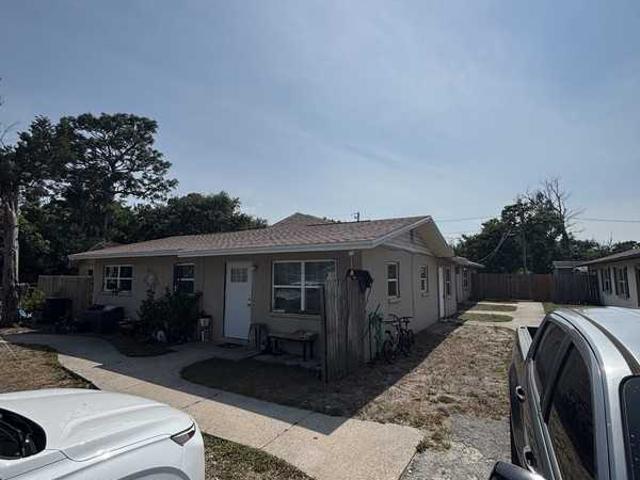 Studio Condo for Rent at 1624 Coral Way #C, Largo, FL 33771