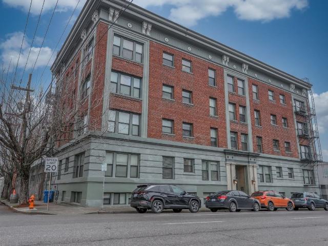 Studio Condo for Rent at 1631 Nw Everett St #102, Portland, OR 97209 Northwest District