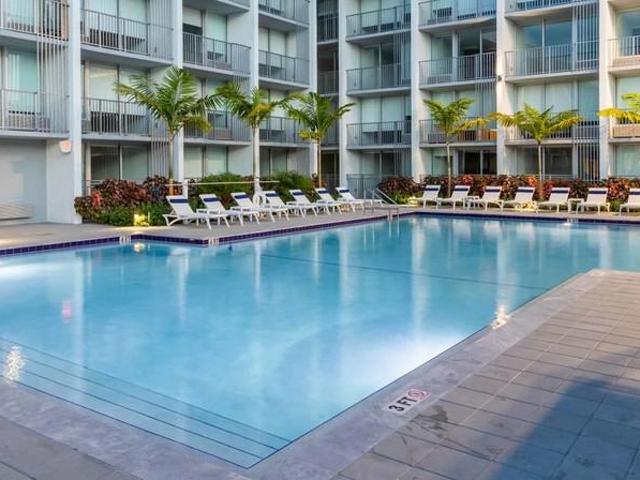 Studio Condo for Rent at 1950 West 49th Street, Hialeah, FL 33012