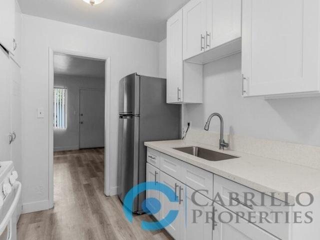 Studio Condo for Rent at 2401 C St #G, San Diego, CA 92102 Golden Hill