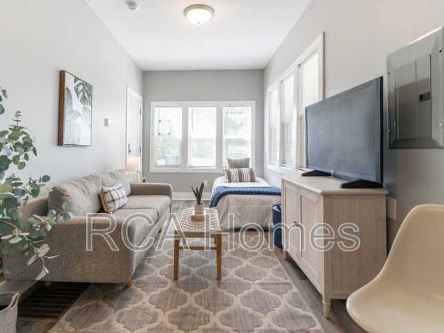 Studio Condo for Rent at 2831 N Kenwood Ave #8, Indianapolis, IN 46208 Near Northwest Riverside