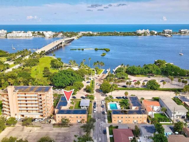 Studio Condo for Rent at 31 S Golfview Rd #3, Lake Worth, FL 33460 Bryant Park