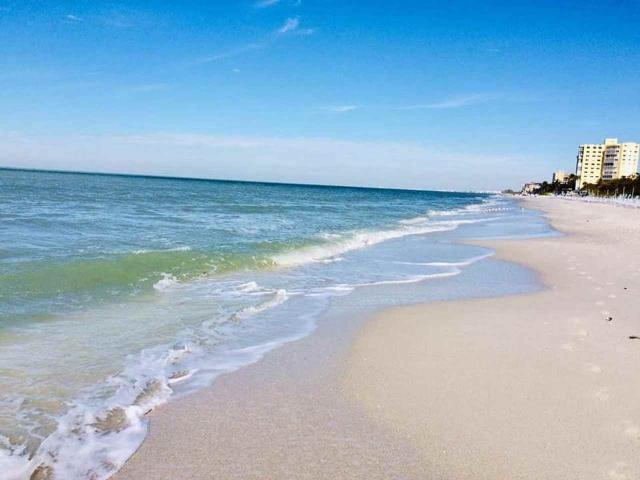 1 Bedroom Condo for Rent at 377 Vanderbilt Beach Rd, Naples, FL 34108