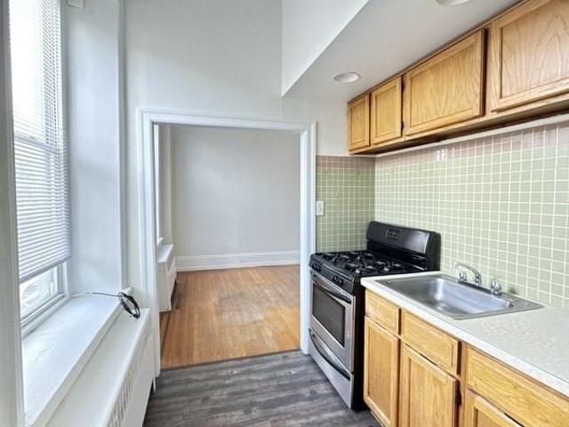 Studio Condo for Rent at 408 W Chelten Ave #2F, Philadelphia, PA 19144 Germantown