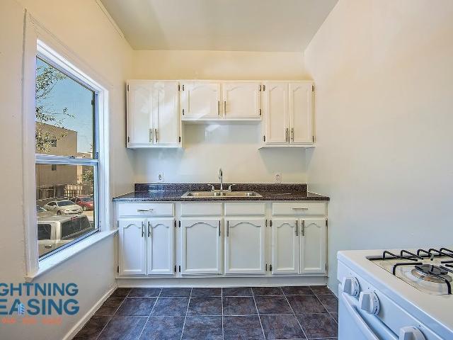 Studio Condo for Rent at 416 1/2 S Westlake Ave #109A, Los Angeles, CA 90057 Westlake