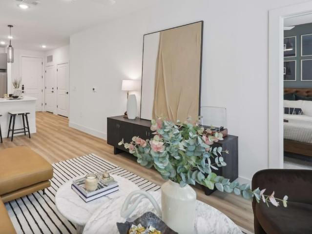 Studio Condo for Rent at 511 West Eighth Street #2877.0, Dallas, TX 75208