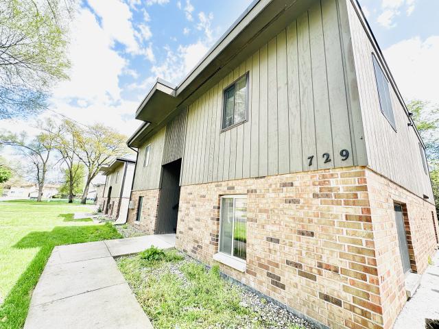 Studio Condo for Rent at 729 Buchanan Ave #1, Kalamazoo, MI 49008 South Westnedge