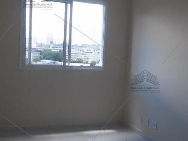 Studio Cambuci, Avenida do Estado, andar alto, semi novo, lazer, churrasqueira,academia, salão de f