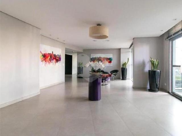 Studio Centro Área Útil: 29,86 m² Mobiliado Ar Condicionado Andar Alto