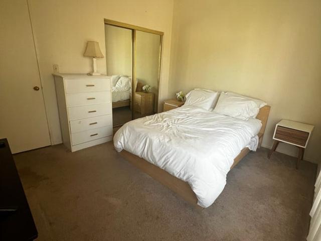 Studio City Private Room/Bath, Pool & Gym