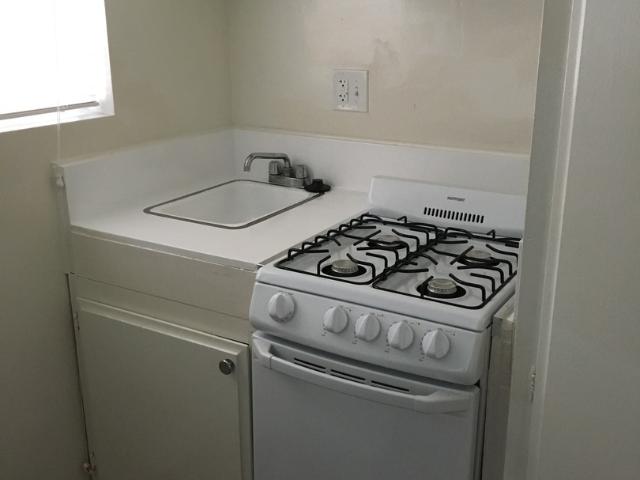 Studio Club Apartments