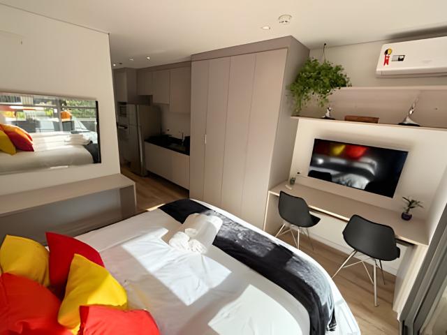 Studio a 7min Metrô Ana Rosa c/ Piscina e Academia