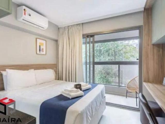 STUDIO À VENDA 1 QUARTO 1 BANHEIRO 25M²