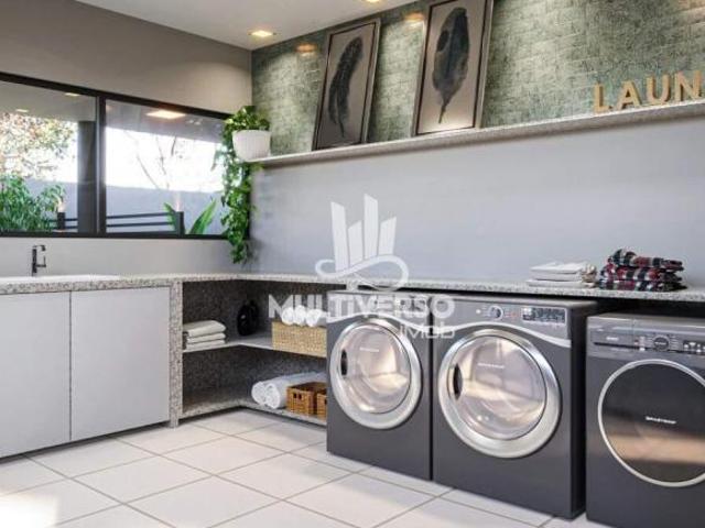 Studio à venda, 1 quarto no bairro Encruzilhada em Santos