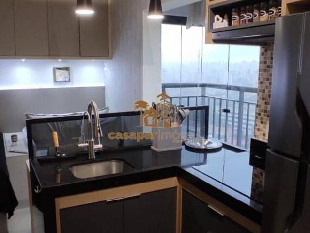 Studio à Venda 27m² ao Lado do Metrô, Mobiliado e com Muito Bom Gosto