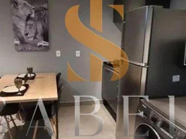 Studio à venda, 28 m² próximo ao metrô e 1 vaga de garagem