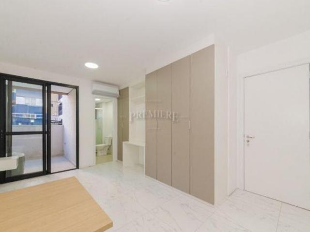 Studio à venda, 30 m² por Centro Curitiba/PR