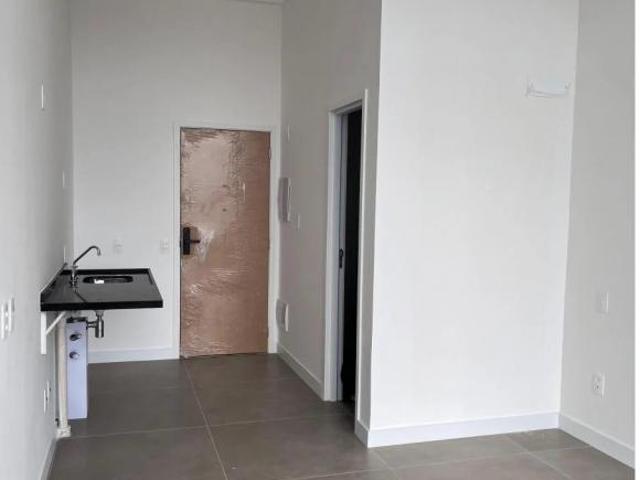 Studio à venda, Vila Mariana, ao lado metro Ana Rosa São Paulo, SP