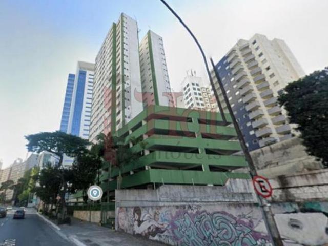 Studio à venda com 28m², 1 quarto e 1 vaga Av. Nove de Julho, Bela Vista