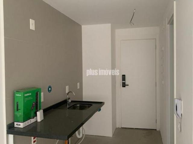 Studio à venda com 28m², 1 quarto e 1 vaga