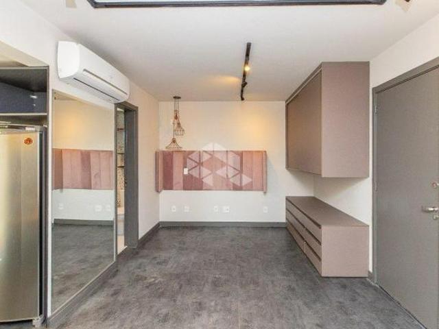 Studio a venda com 30m², 1 dormitório, depósito privativo, e 1 vaga no Sumaré