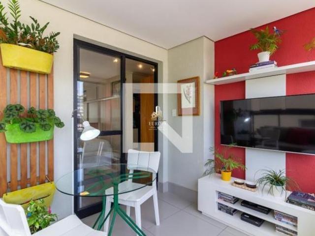Studio à venda com 32m², 1 quarto e 1 vaga