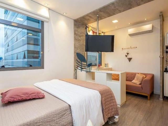 Studio em andar alto, à venda no Seventh Avenue, Centro de Curitiba