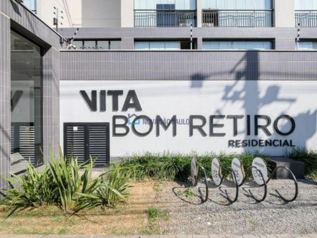 Studio à venda de 30m², uma vaga de garagem, no Edifício Vitacon Bom Retiro