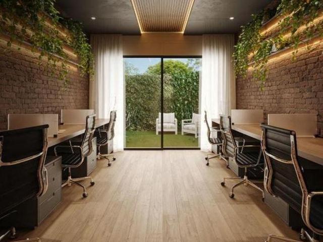 Studio à Venda em Curitiba, com Alto Potencial para Investimento e Airbnb