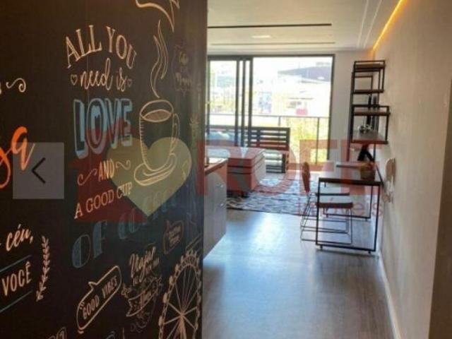 Studio à Venda em Moema, 36 m², mobiliado e alugado, excelente oportunidade para Investidor