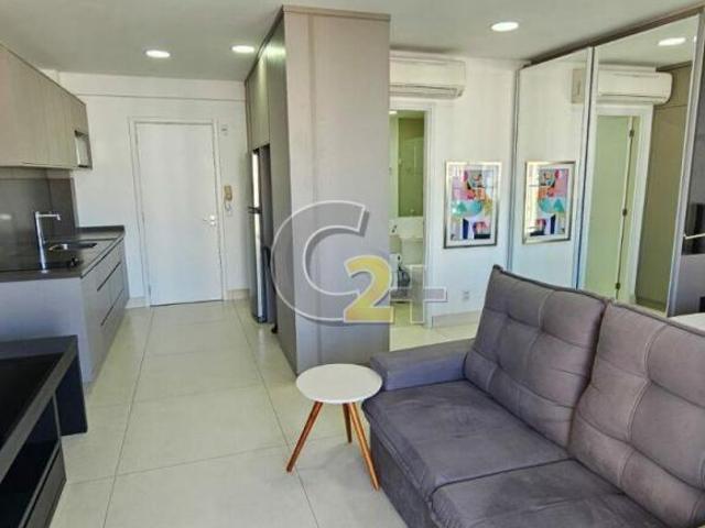 Studio à venda na Vila Nova Conceição com 1 quarto e 1 vaga