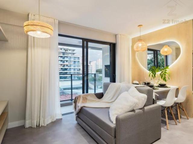 Studio à venda no Água Verde | Casa Modena com sacada e rooftop exclusivo