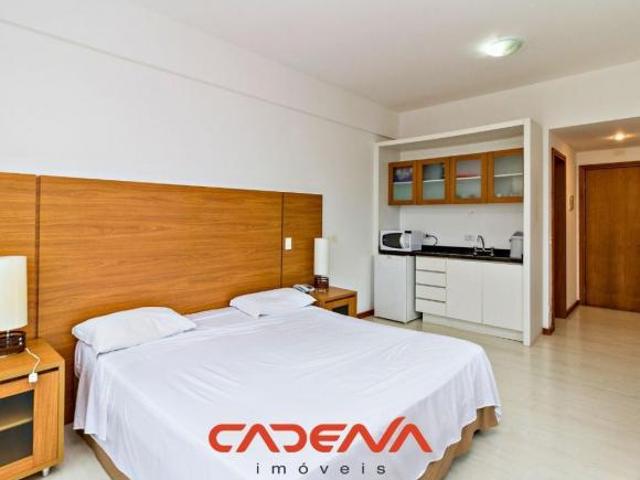 Studio à venda no Centro de Curitiba