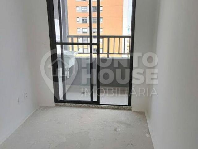 Studio à venda no Ipiranga a 150m do metrô Alto do Ipiranga com sacada