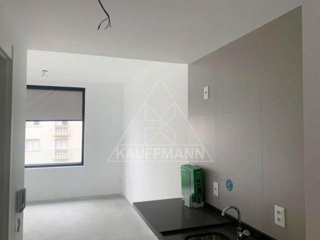 Studio à Venda no Itaim Bibi 1 Dormitório 1 Vaga 28m² de Área Útil