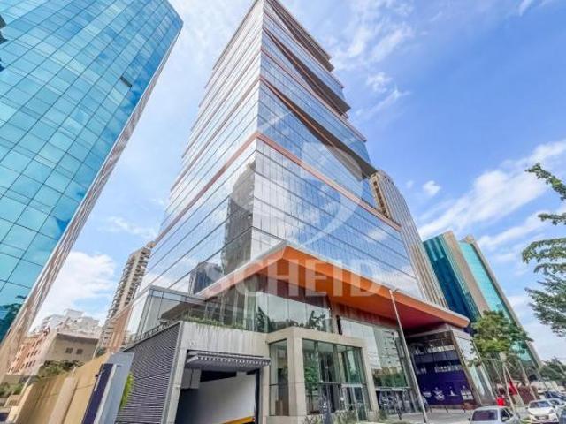 Studio á Venda no Itaim com 35m², 1 vaga