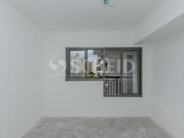 Studio á Venda no Paraíso com 21m², 1 quarto