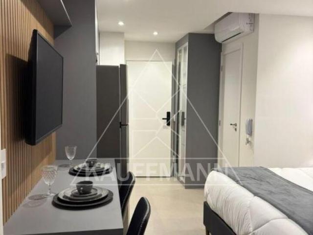 Studio à Venda ou Locação Jardim Paulista 1 dormitório 1 banheiro 32,00m² A.U