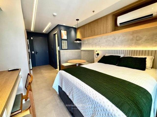 Studio à venda ou locação no Alto da Boa Vista com 27m² completamente mobiliado