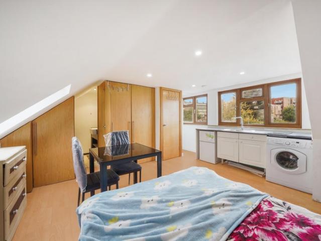 Studio All Bills Included NW2 Dollis Hill