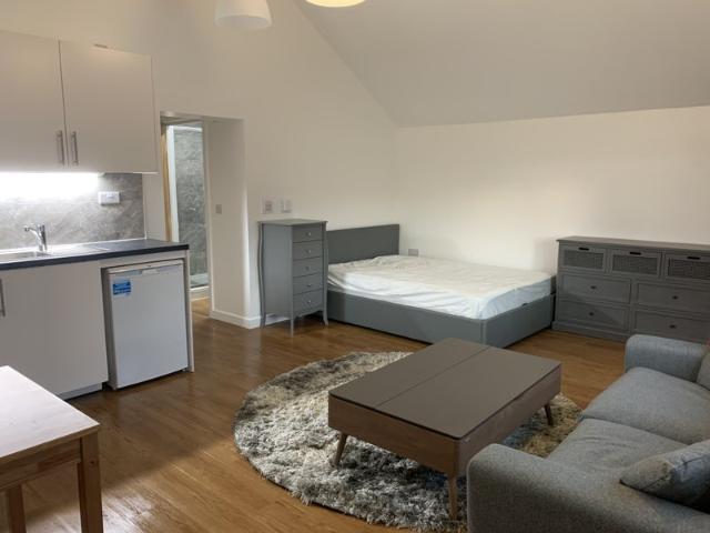 Studio ALL Bills Single Occupancy Only